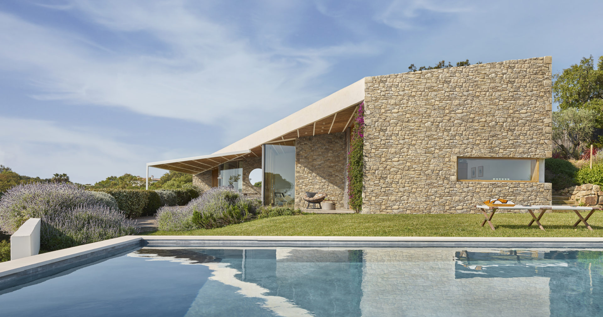 Parement Roca - ORSOL de ORSOL : fiche produit et informations techniques sur Materiaux.archi